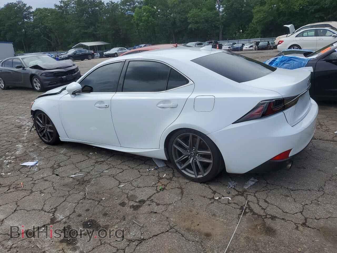 Report JTHBE1D23E5012650 LEXUS IS 2014 WHITE GAS - price and damage history