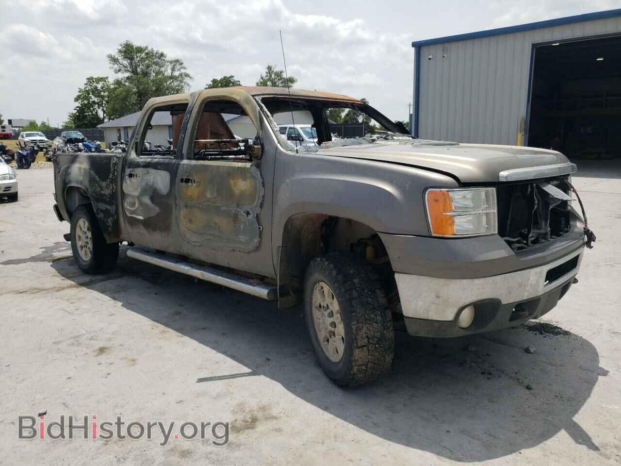 Report 1GT121C8XCF152858 GMC SIERRA 2012 TAN DIESEL - price and damage ...