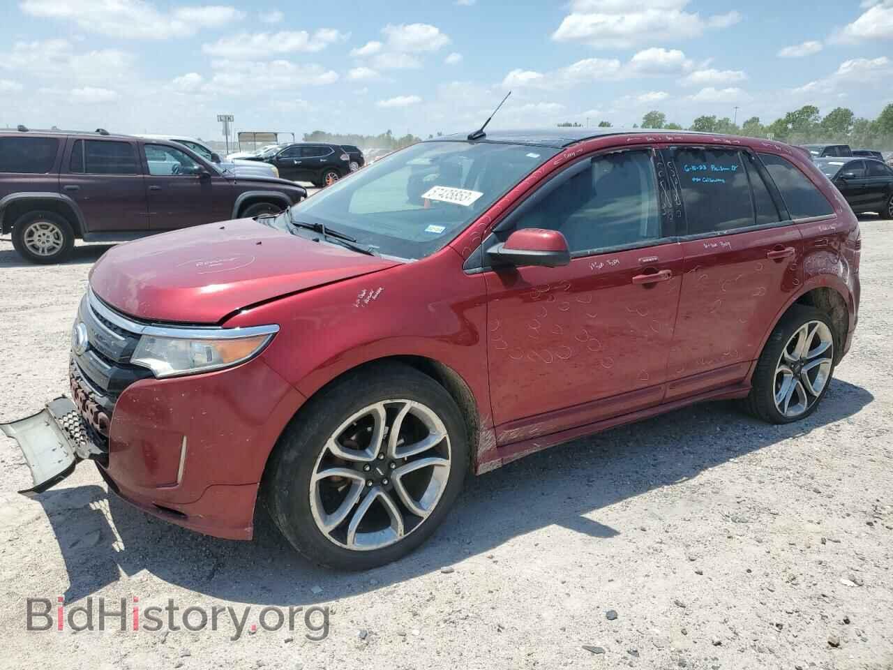 Report 2FMDK4AK2DBC76165 FORD EDGE 2013 RED GAS - price and damage history