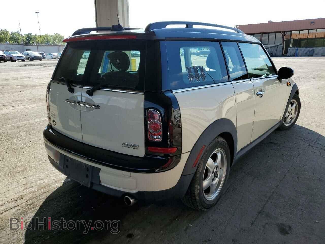 Report WMWZF3C53BTY00367 MINI COOPER 2011 WHITE GAS - price and damage ...