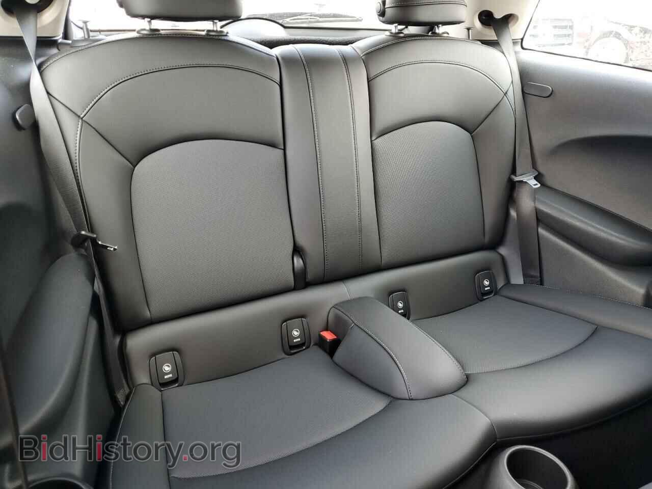 Report WMWXP5C5XK2H95225 MINI COOPER 2019 SILVER GAS - price and damage ...