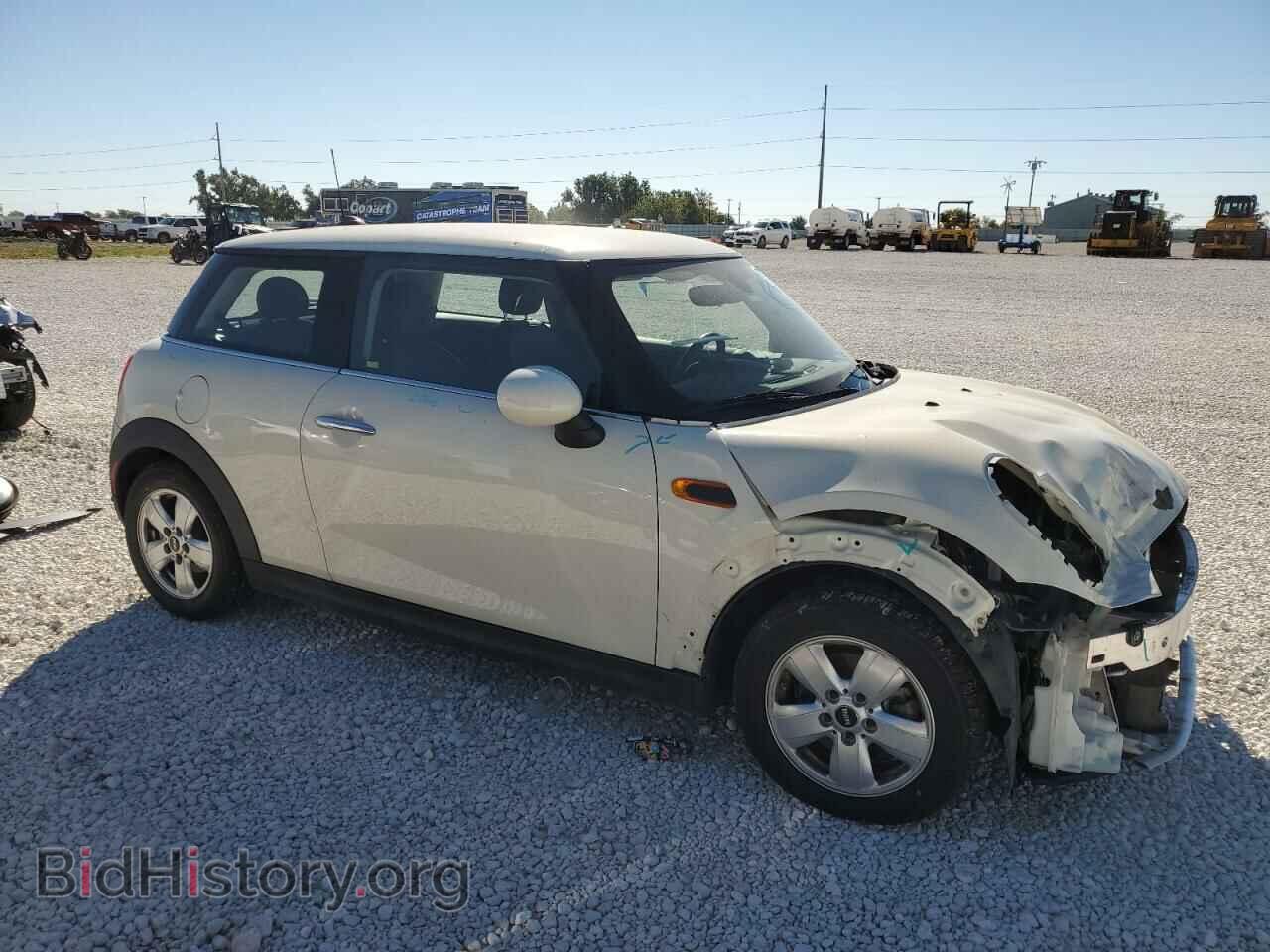Report WMWXP5C59G3B14019 MINI COOPER 2016 BEIGE GAS - price and damage ...