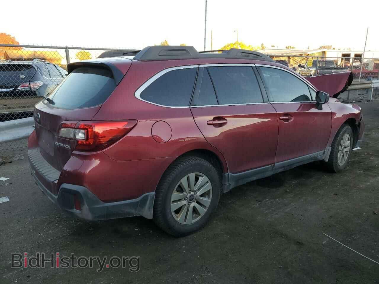 Report 4S4BSAAC0J3220414 SUBARU OUTBACK 2018 MAROON GAS - price and ...