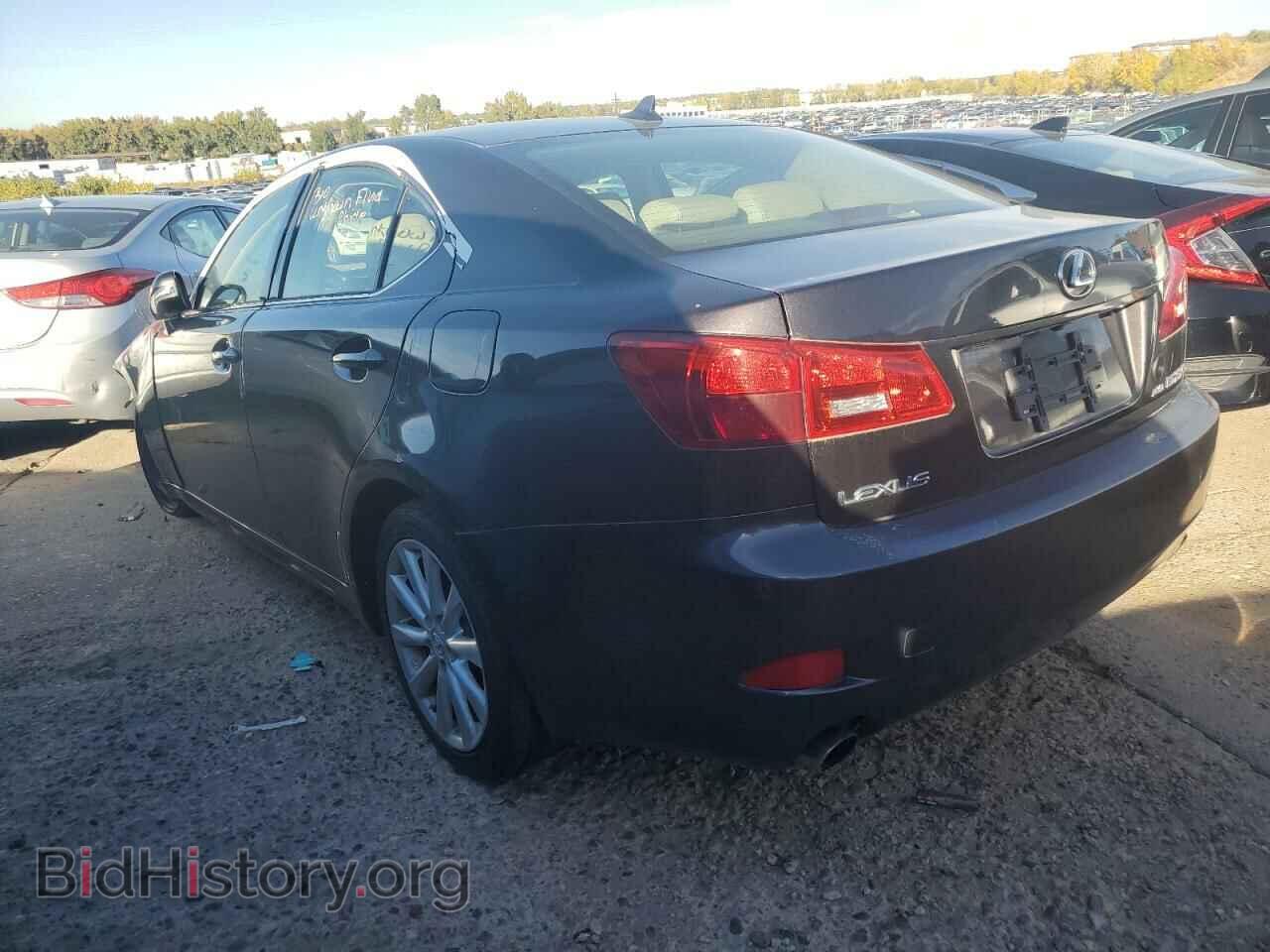 Report JTHCF5C20A5039860 LEXUS IS 2010 BLACK GAS - price and damage history
