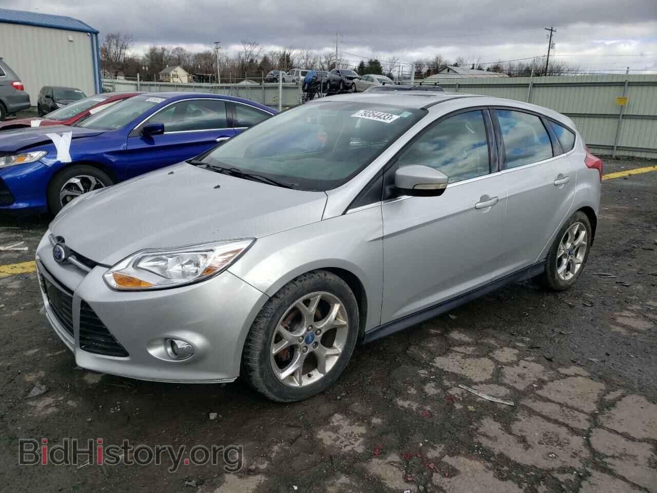 Report 1FAHP3M2XCL323976 FORD FOCUS 2012 SILVER GAS - price and damage ...