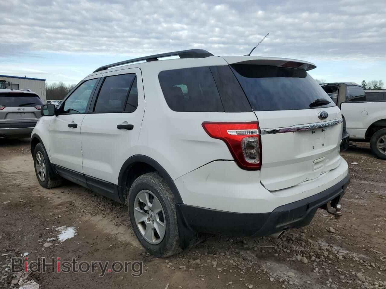 Report 1FM5K8B81DGC35050 FORD EXPLORER 2013 WHITE GAS - price and ...