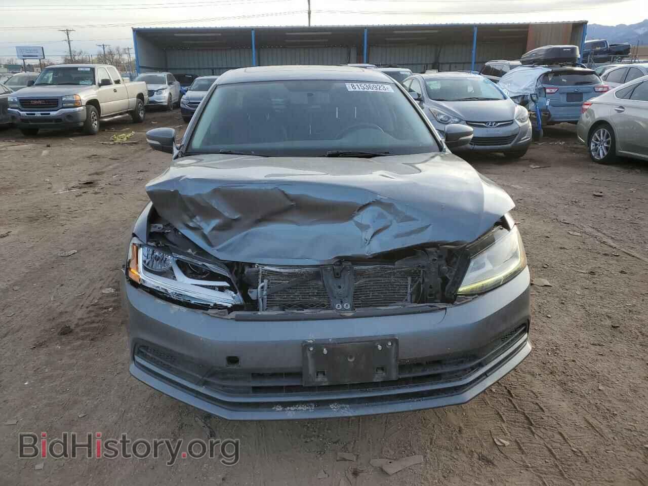 Report 3VWDB7AJ8HM314559 VOLKSWAGEN JETTA 2017 GRAY GAS - price and ...