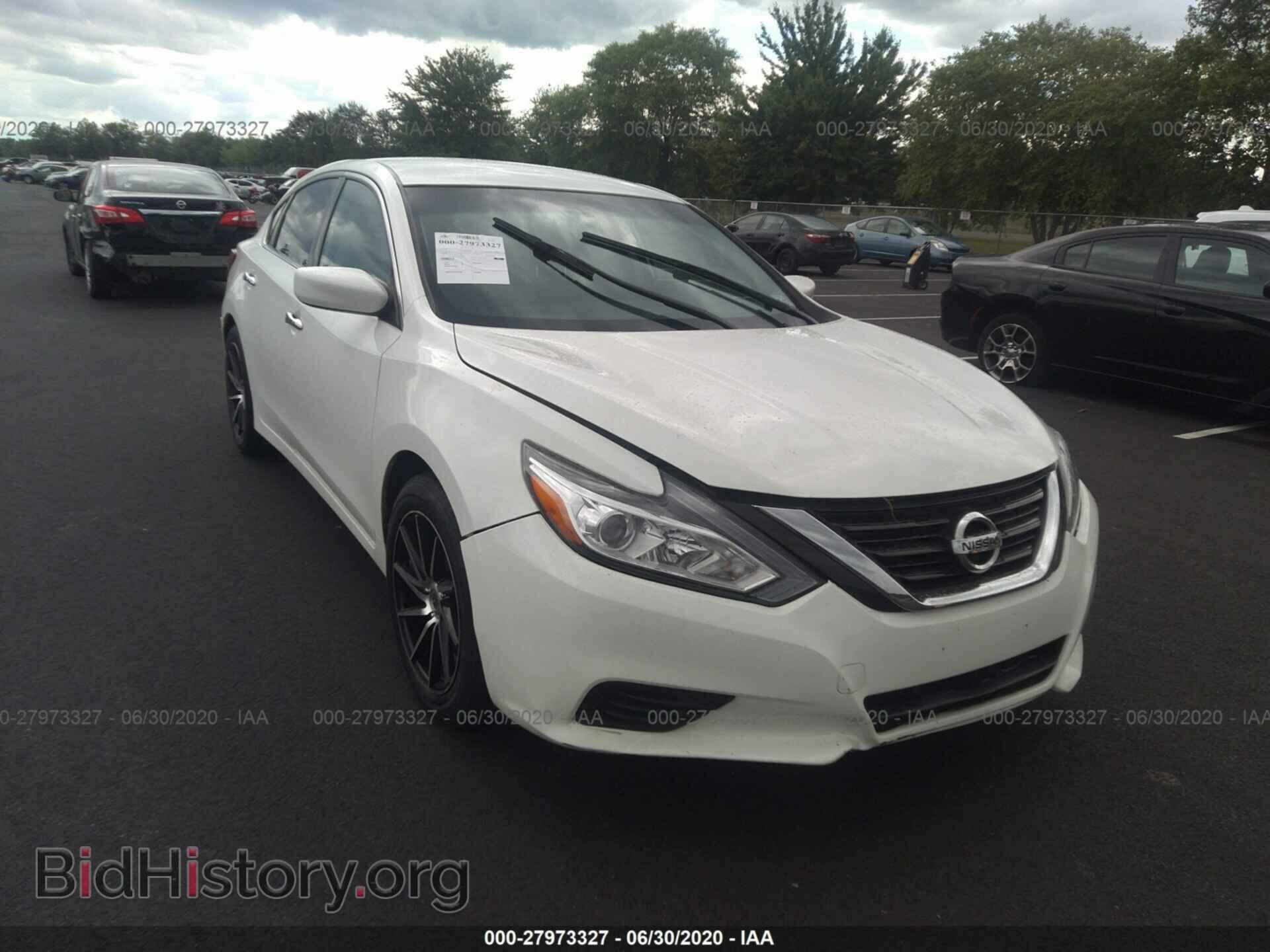 Report 1N4AL3AP1GC175963 NISSAN ALTIMA 2016 White Gasoline - price and ...