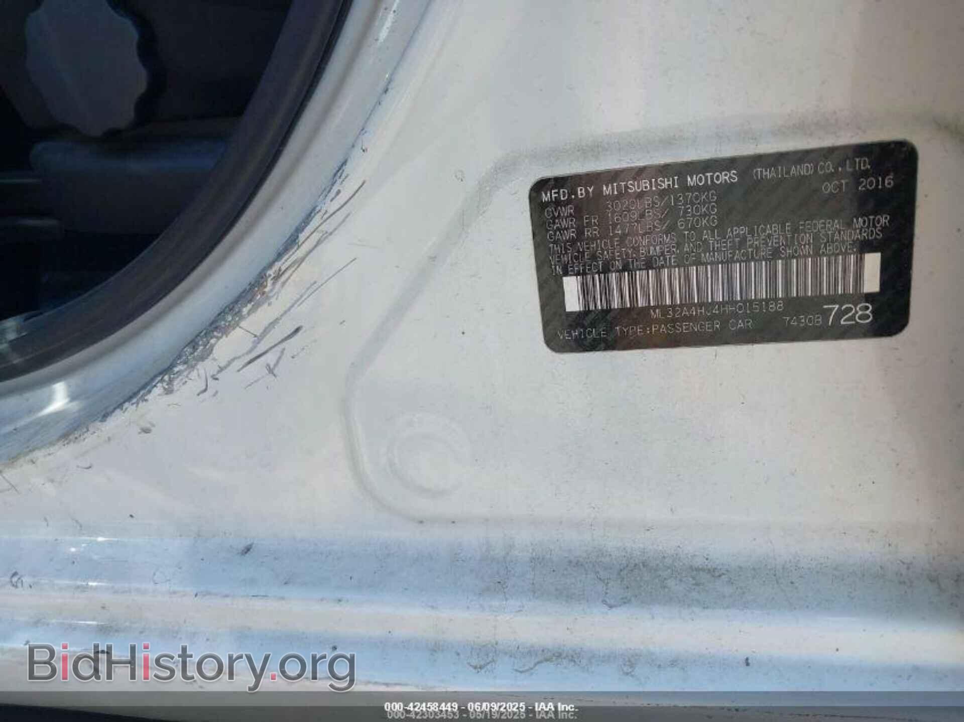 Report ML32A4HJ4HH015188 MITSUBISHI MIRAGE 2017 White Gasoline - price ...
